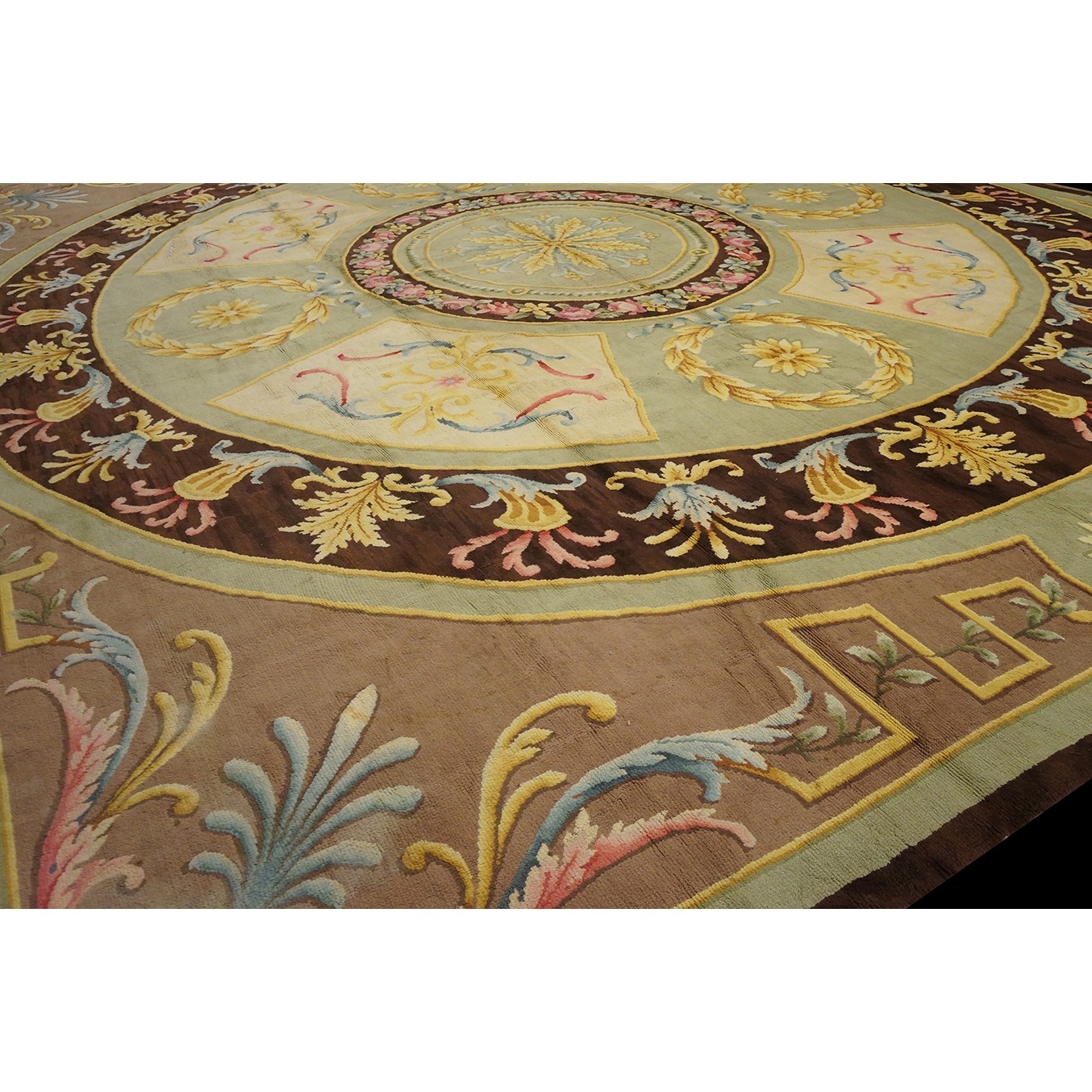 Antique Savonnerie Rug - 40-2990 | European | 16' x 19' | Green, Origin ...